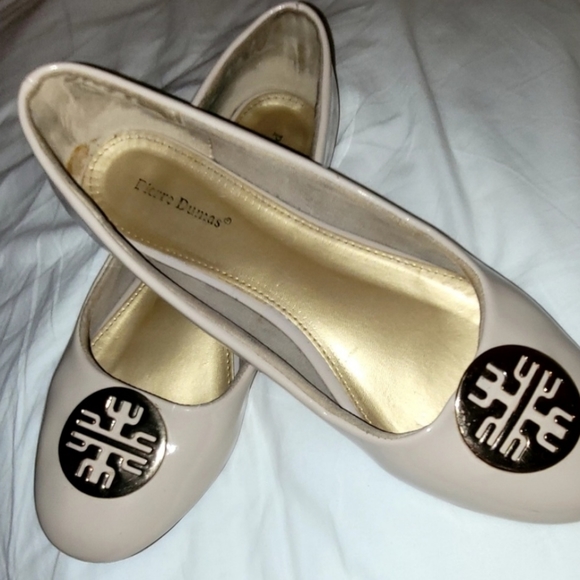 Pierre Dumas | Shoes | Pierre Dumas Ballet Flats W Toe Decoration ...
